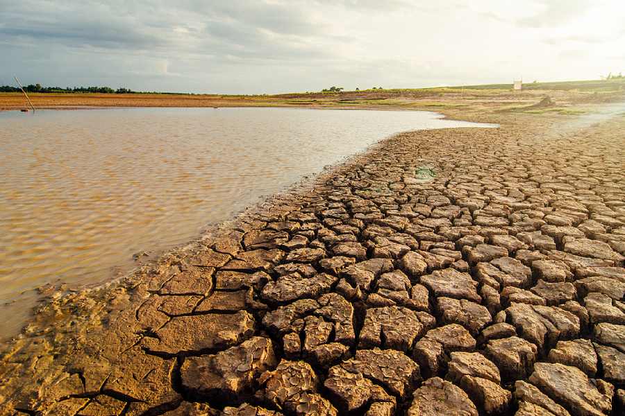 The Earth is falling to pieces and it's connected to climate change ...