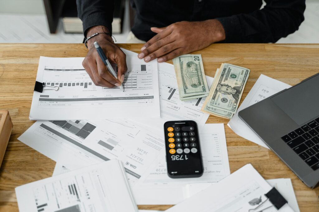 The dividend dilemma: Immediate yield vs. long-term growth in your ...